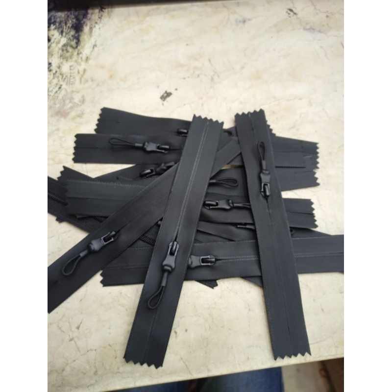 Jual GROSIR resleting waterproof 6 in polos hitam isi 10 lsn /120 pcs ...
