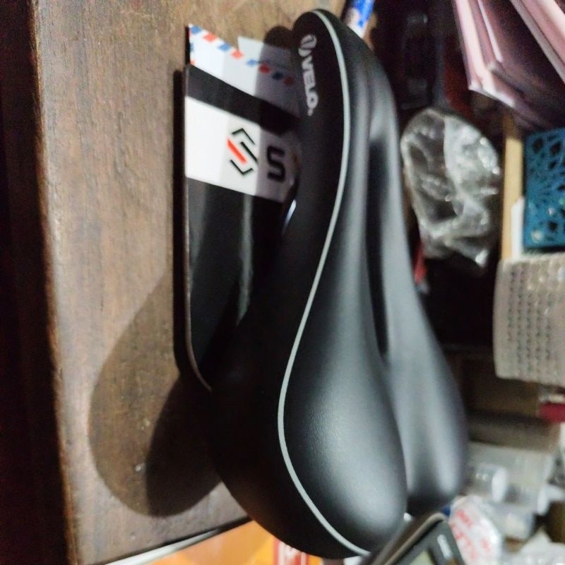 Jual sadel velo syte 160 empuk tanpa klem keongan tengah lubang ...