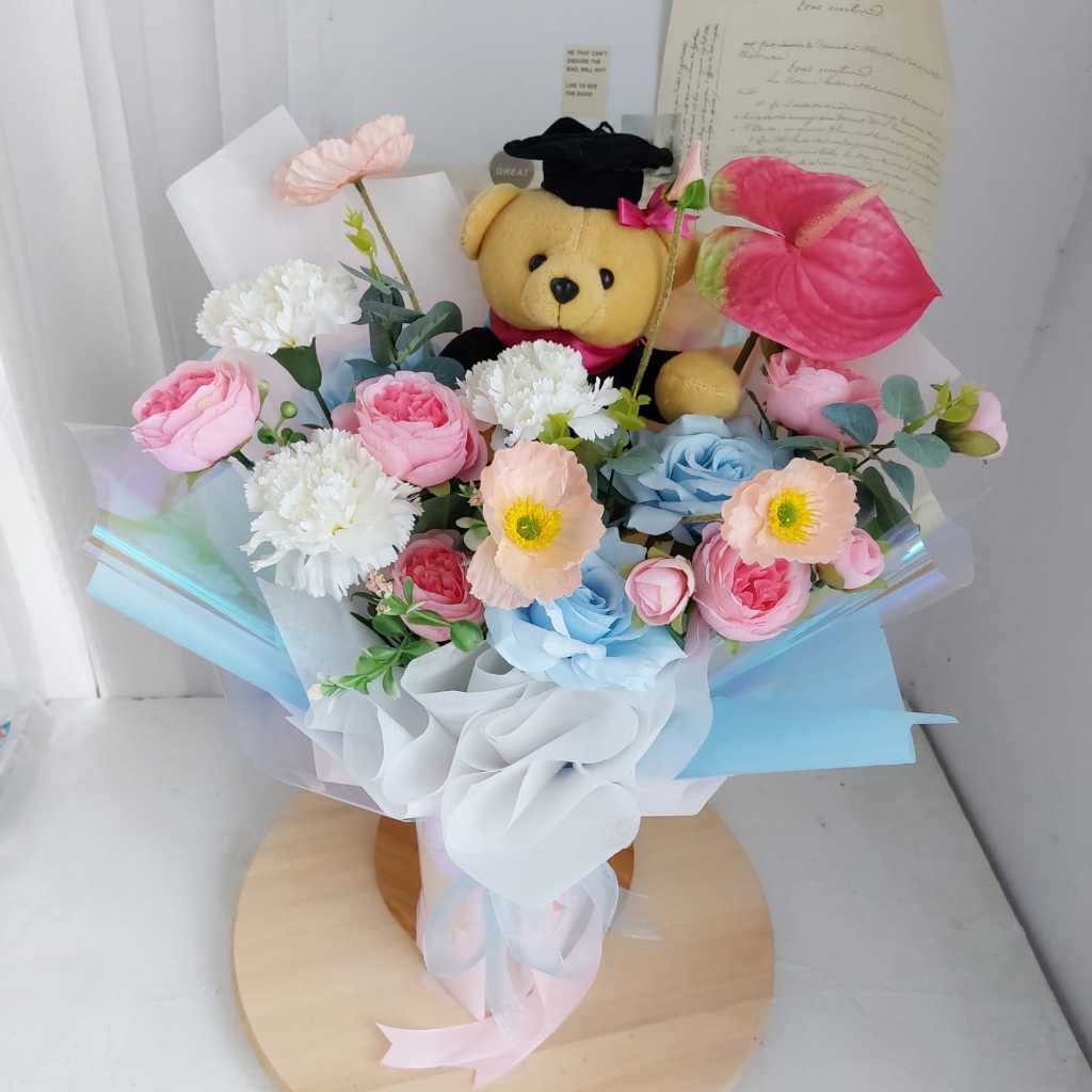 Jual BUKET BUNGA BONEKA WISUDA ARTIFISIAL | Shopee Indonesia