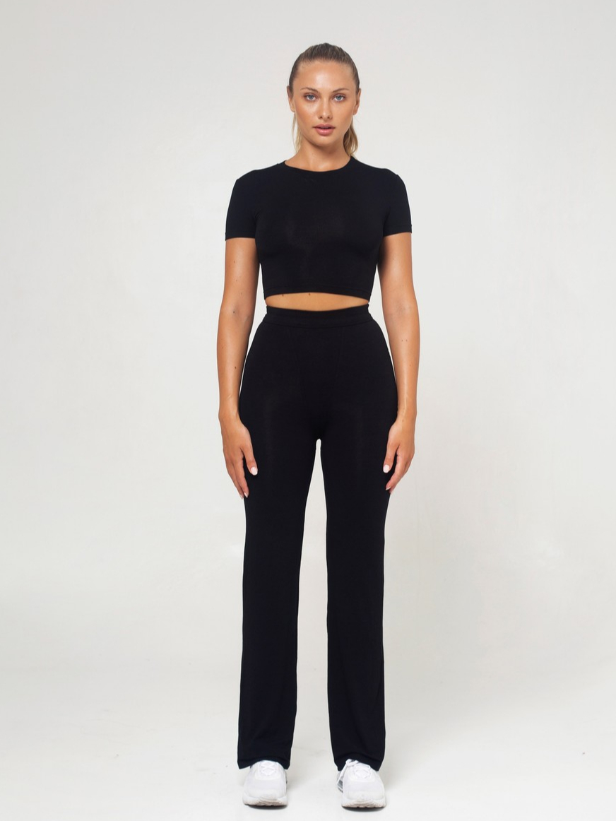 Jual AWAK Basic Crop Top | Shopee Indonesia