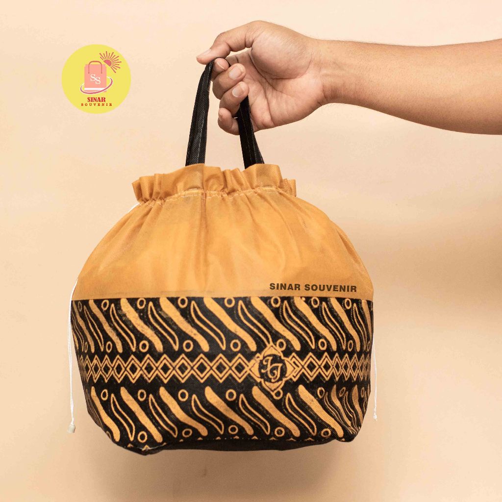 Jual TAS BERKAT HAJATAN SERUT BATIK MOTIF PARANG COKLAT BOX 22 LUSINAN ...