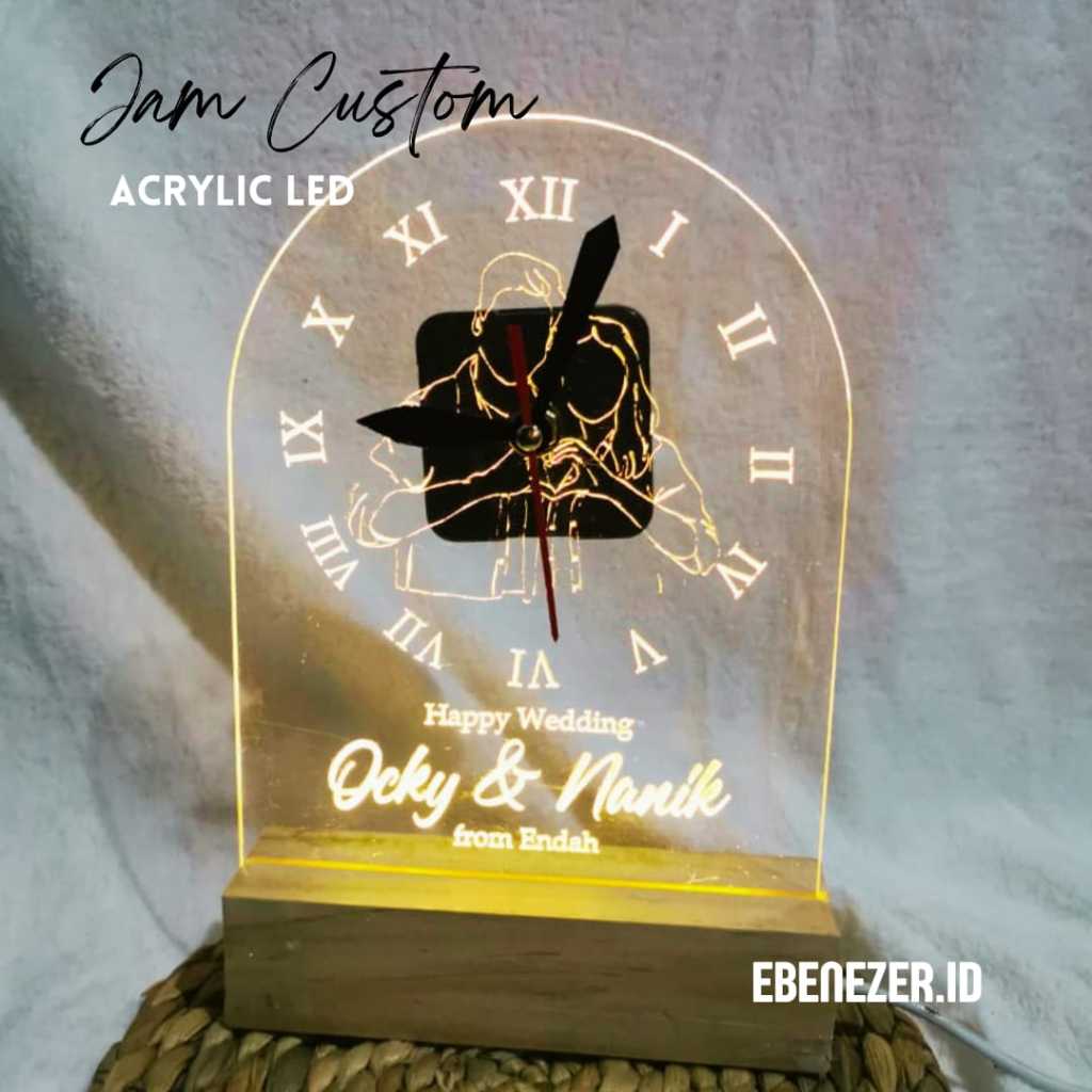Jual [1 - 2 HARI KERJA] Jam custom akrilik dengan standing kayu LED ...