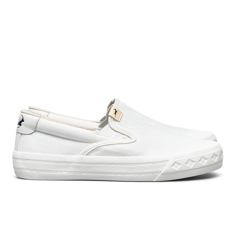 Jual Sepatu Compass Retrograde Slip On Herringbone White | Shopee Indonesia