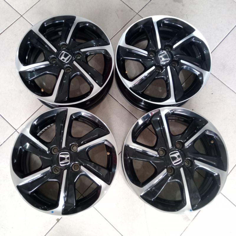 Jual VELG OEM BRIO NEW FACELIFT R14 PCD 4x100 ORIGINAL | Shopee Indonesia