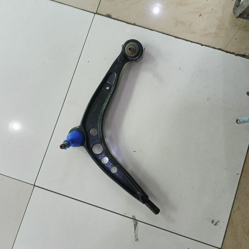Jual Balljoint bmw e36 / Arm / Sayap / control arm bmw / Sparepart bmw ...