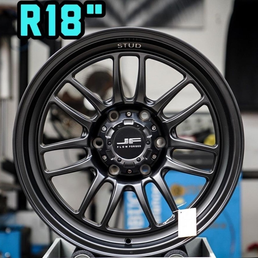 Jual velg racing r18 STUD FLOW FORMING RING 18 Fortuner Trito Pajero Strada | Shopee Indonesia