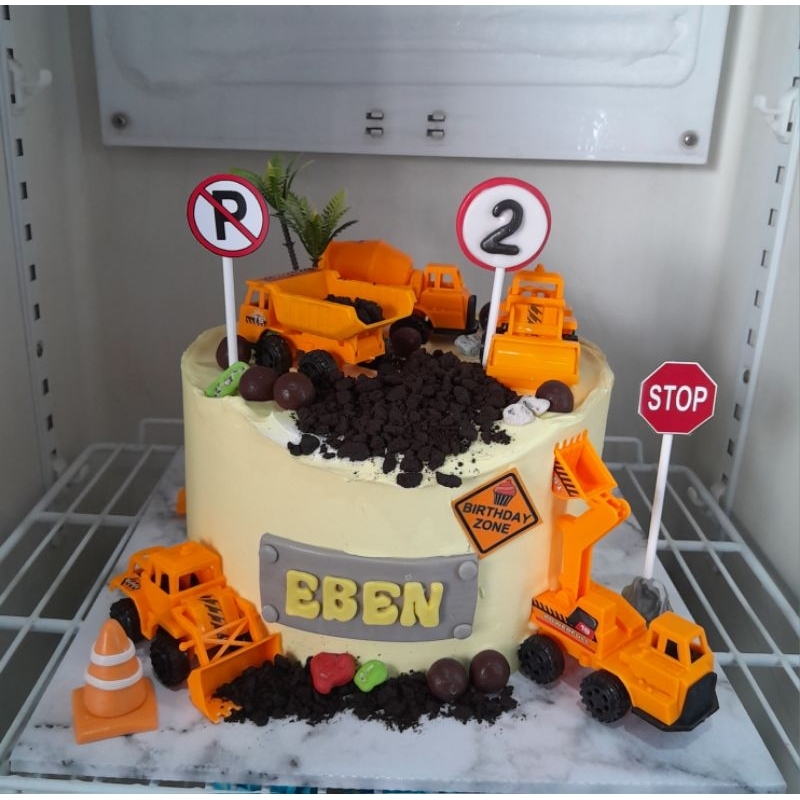 Jual KUE ULANG TAHUN AXCAVATOR / KUE ULTAH TRAKTOR / KUE TART MOBIL ...