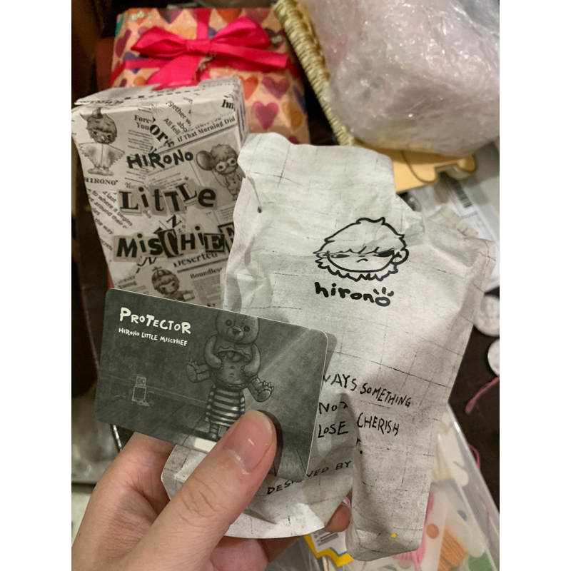 Jual Popmart Hirono Little Mischief Selected Protector | Shopee Indonesia