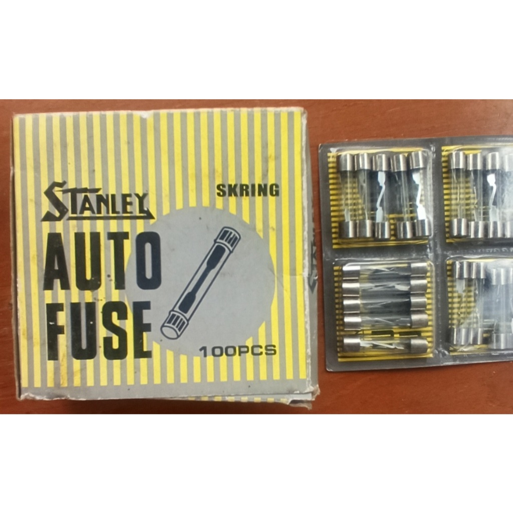 Jual STANLEY Fuse Skring 10 Amp Sekring Tabung Kaca 32 mm 10 Amp ...
