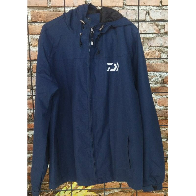 Jual jaket outdoor Daiwa | Shopee Indonesia