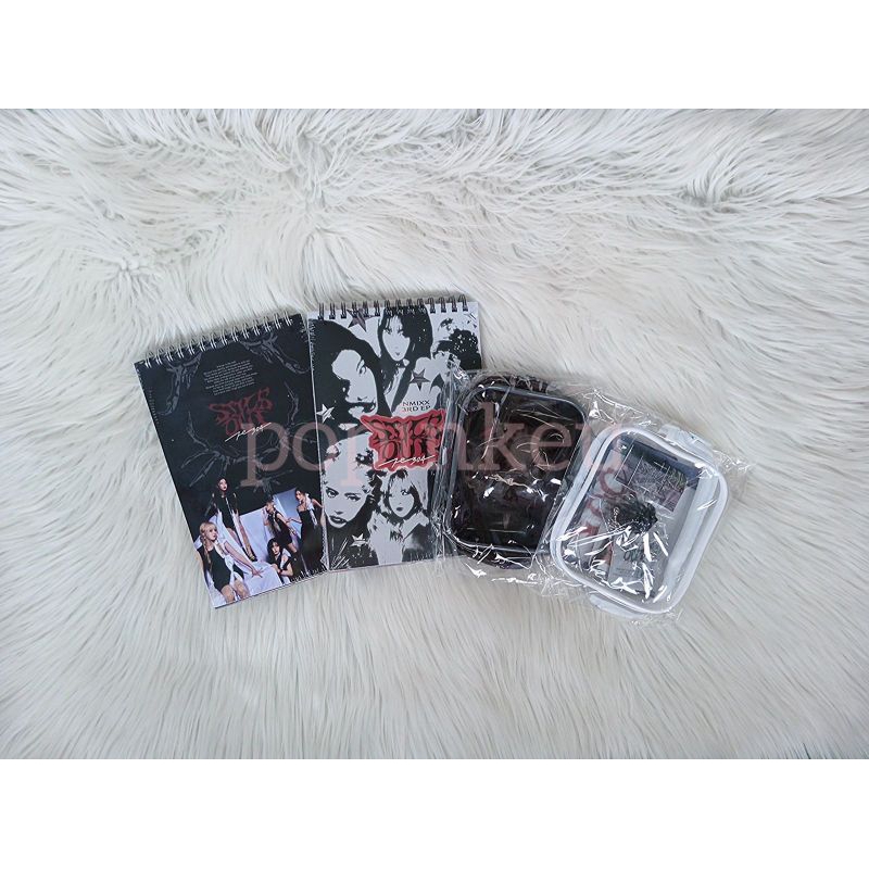 Jual [READY STOCK] NMIXX 3RD EP ALBUM - FE304 : STICK OUT (SEALED ...