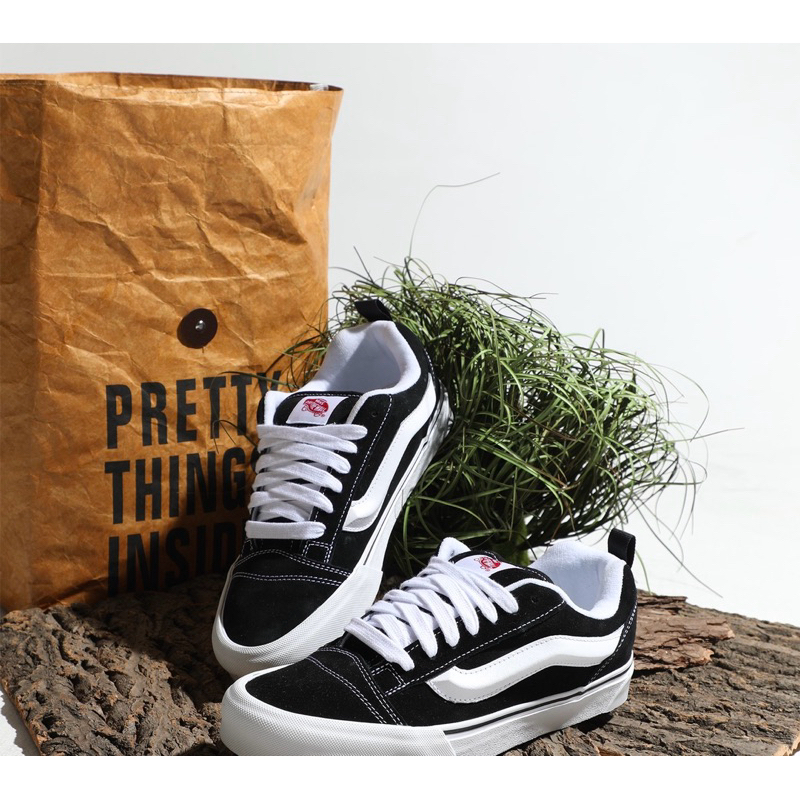 Jual sepatu vans knu skool black white | Shopee Indonesia