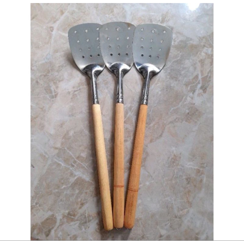 Jual SENDOK GORENG SUTIL SPATULA GAGANG KAYU | Shopee Indonesia