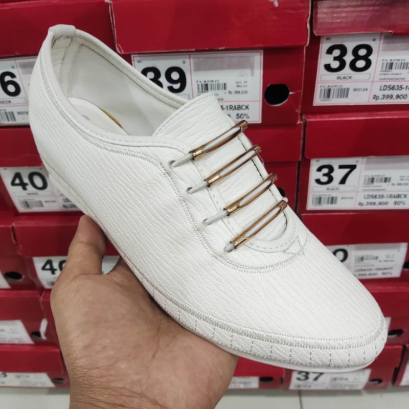 Jual FLADEO ORIGINAL Sepatu Sneakers Wanita | Shopee Indonesia