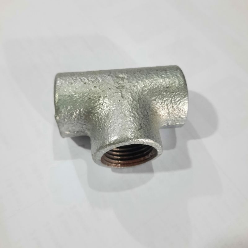 Jual Tee Besi Galvanis ½" ¾" 1" / Sambungan Tee Pipa Besi 1/2 inch - 3/ ...