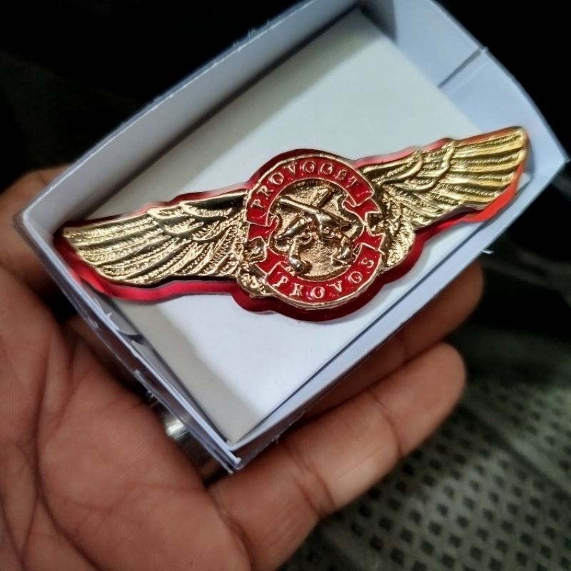 Jual brevet wing provost tni dasar akrilik mika | Shopee Indonesia
