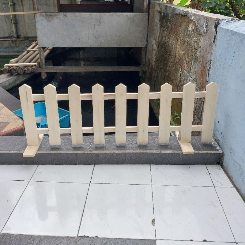 Jual pagar taman. pagar dekorasi. pagar kayu. pagar kelinci.pagar tk ...