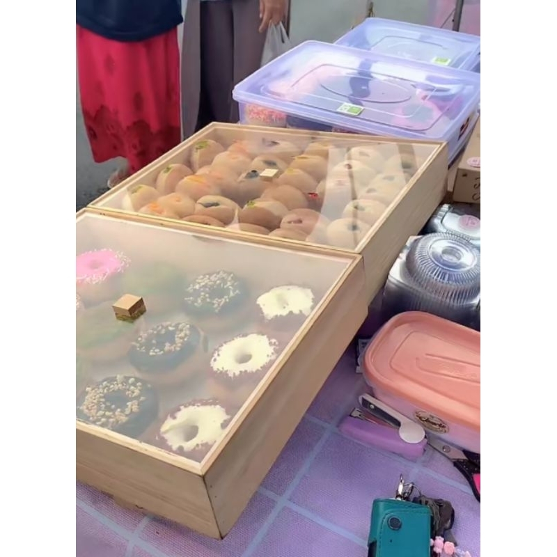 Jual WADAH DONAT / BOX DONAT KAYU + TUTUP AKRILIK UKURAN 40X30CM ...