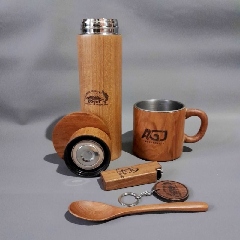 Jual Satu set Cangkir kayu jati set tumbler Gantungan Kunci kayu Custom ...