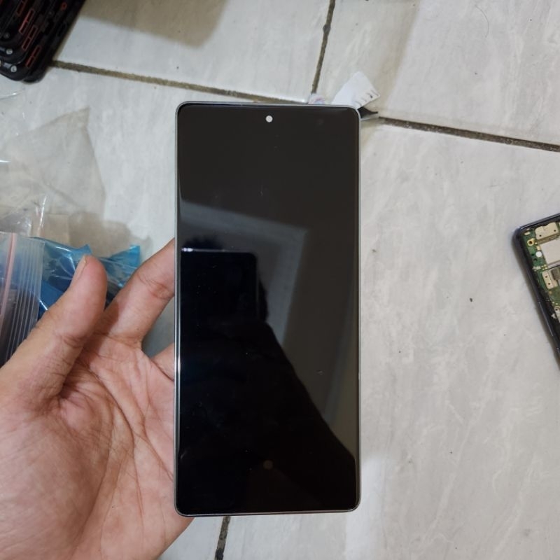 Jual LCD TOUCHSCREEN FULLSET + FRAME INFINIX GT 20 PRO X6871 MINUS ...