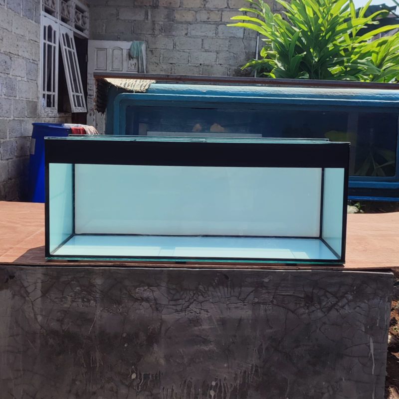 Jual aquarium kaca ukuran 100x40x40 full kaca 8mm full sticker | Shopee ...
