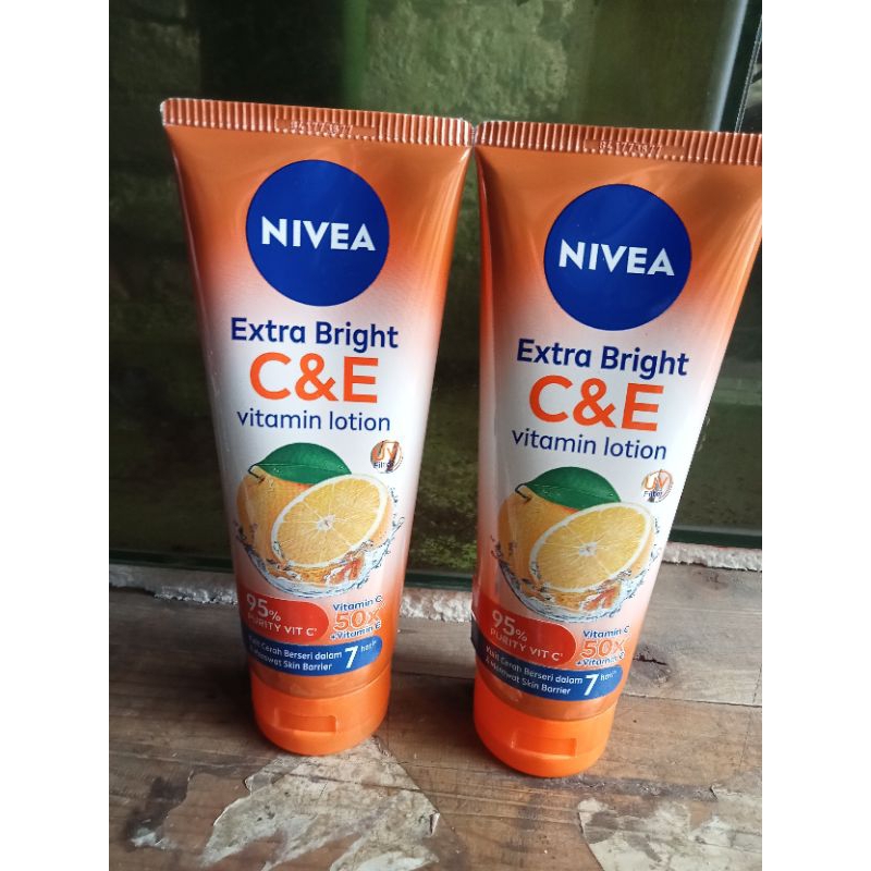 Jual Nivea extra bright C&E vitamin lotion 180ml | Shopee Indonesia
