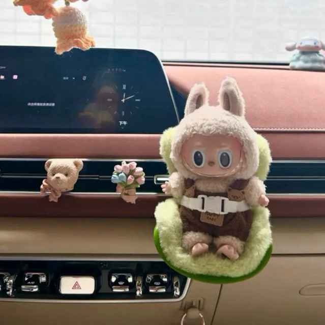 Jual KURSI MOBIL BONEKA LABUBU MACARON / HAVE A SEAT | Shopee Indonesia