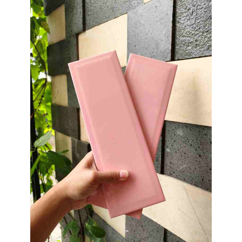 Jual Keramik Dinding Dapur/Kitchen Set Merk Venus Type Takko Pink ...