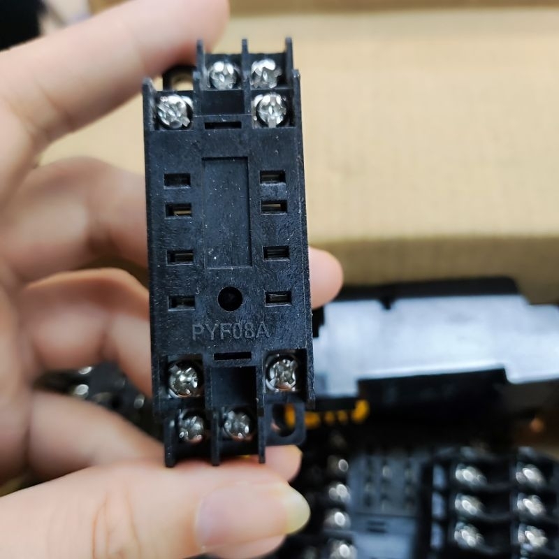 Jual SOCKET RELAY PYF08A 8PIN FOR RELAY MY2 MY2N LY2 LY2N | Shopee Indonesia