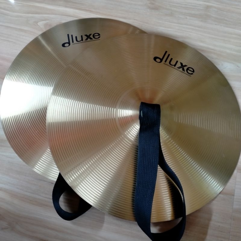 Jual Cymbal Simbal Dluxe Drumband Perkusi ( 1 Set / 2 pcs ) | Shopee ...