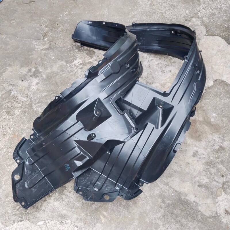 Jual Liner Fender Innova Reborn | Spatbor Innova Reborn Venturer 2016 ...