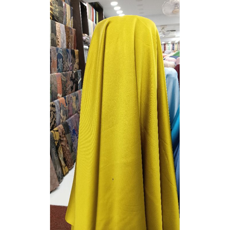 Jual Kain Silk Polos WERO MODA Bahan Super Lembut Warna Hijau Lemon ...
