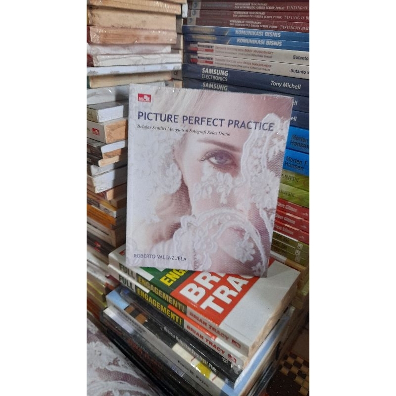 Jual buku baru original picture perfect practice | Shopee Indonesia