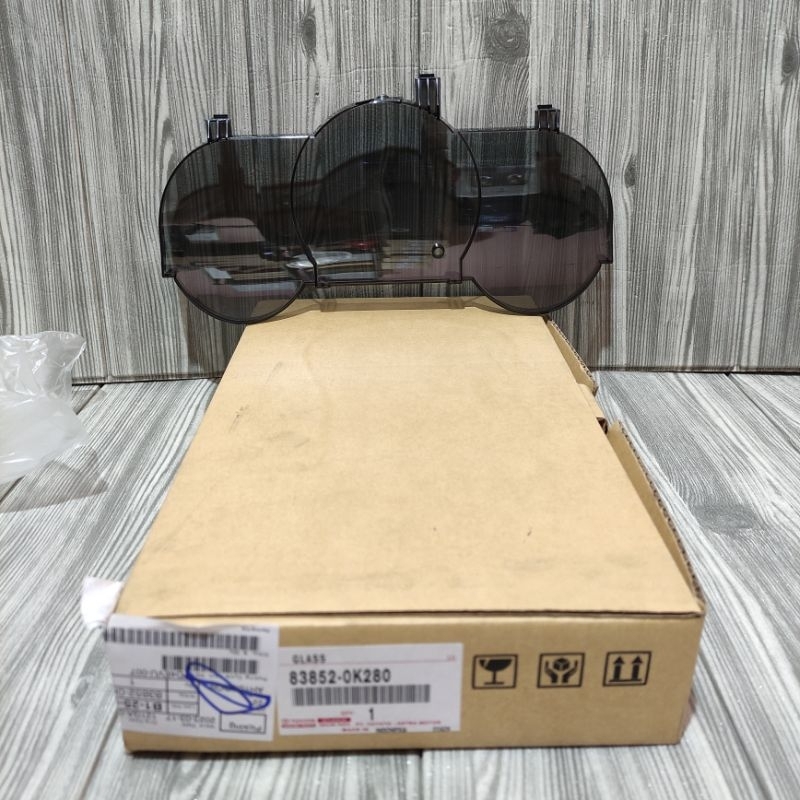 Jual Mika Kaca Speedometer Toyota Fortuner Hilux 2005-2011 83852-0K280 ...