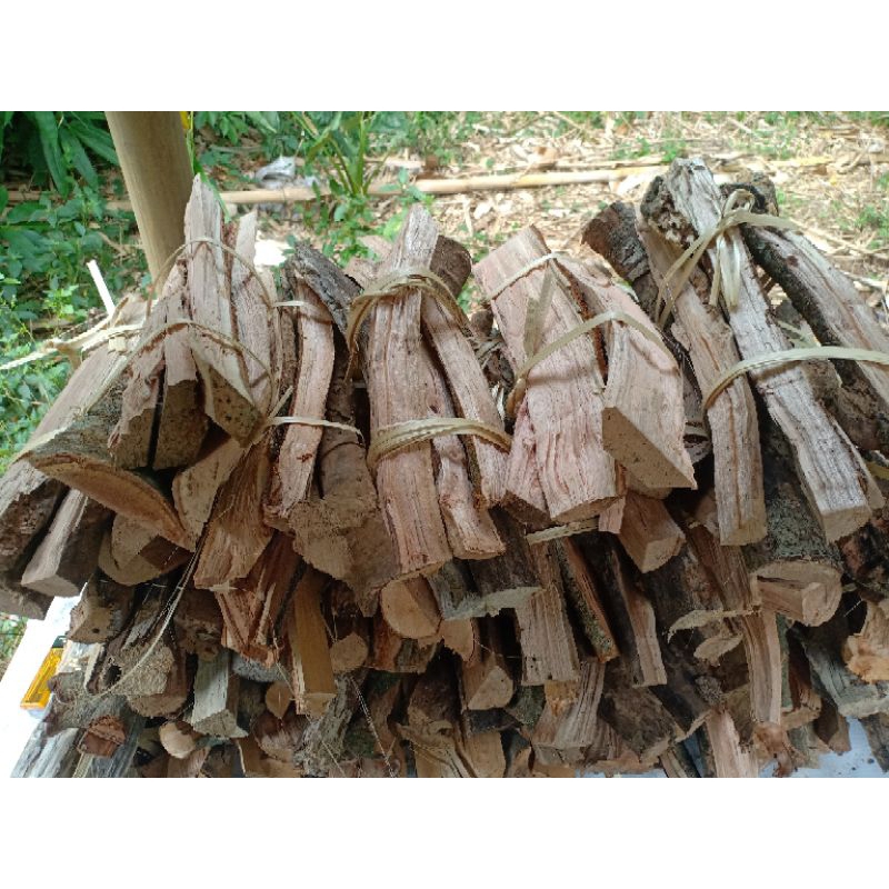 Jual Kayu bakar rambutan yang sudah kering 1ikat | Shopee Indonesia