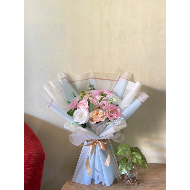 Jual Buket bunga mawar buket bunga wisuda bucket bunga hadiah ulang ...