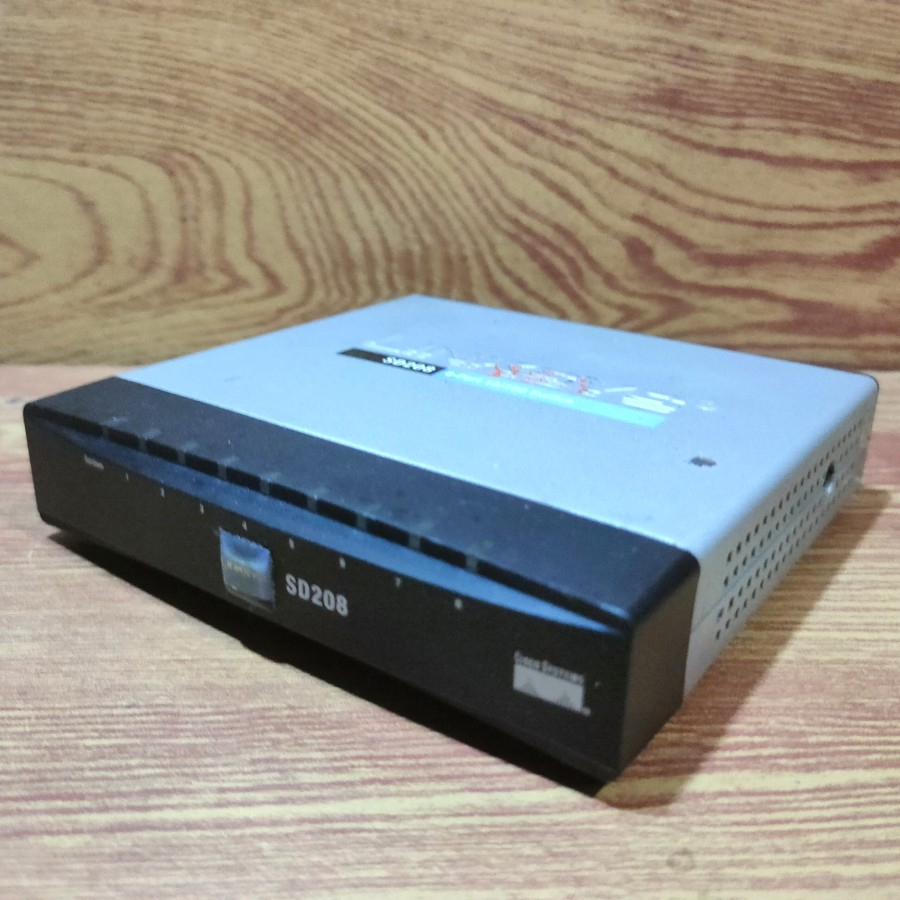 Jual Switch hub Linksys SD208 8 port METAL-Cisco System 8port 10 ...