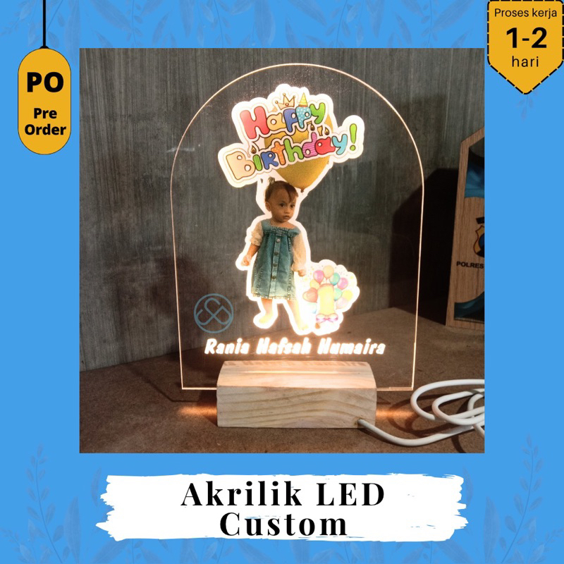 Jual Akrilik LED Custom Foto Kado Ulang Tahun / Kado Wisuda / Kado ...