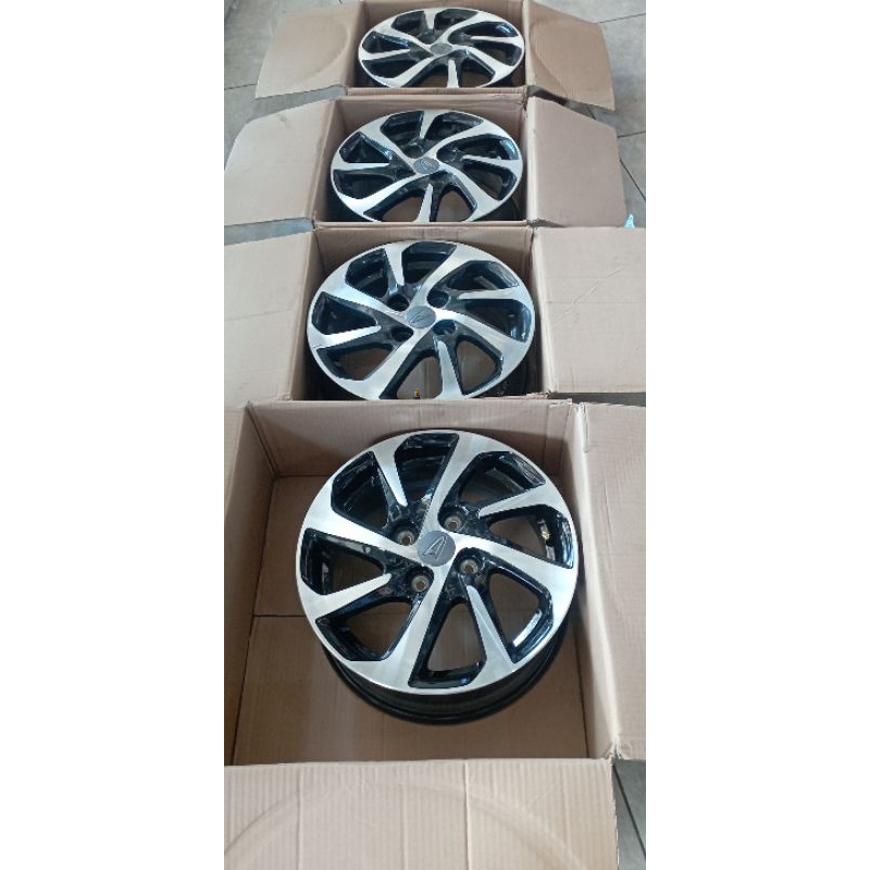 Jual velg original sigra | Shopee Indonesia