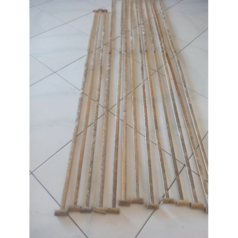 Jual sendaren/sowangan layangan Pegon gapangan panjang 150cm | Shopee ...