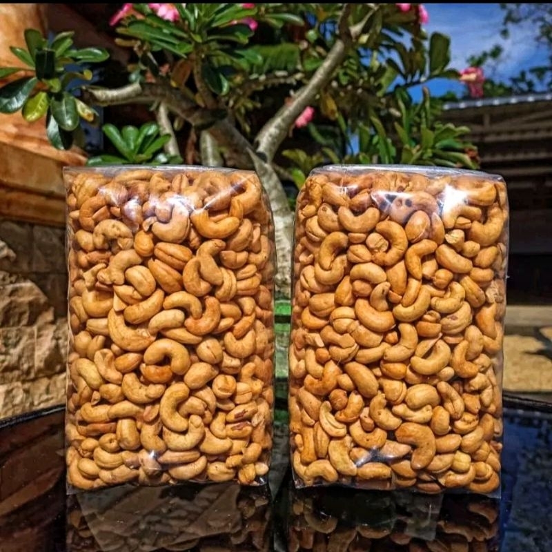 Jual Kacang Mede Original/mede panggang/oven 250gram,500gram | Shopee ...