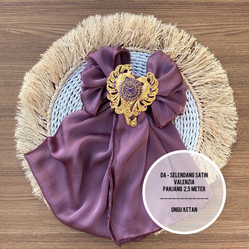 Jual Selendang sutra silk 2.5m | Shopee Indonesia