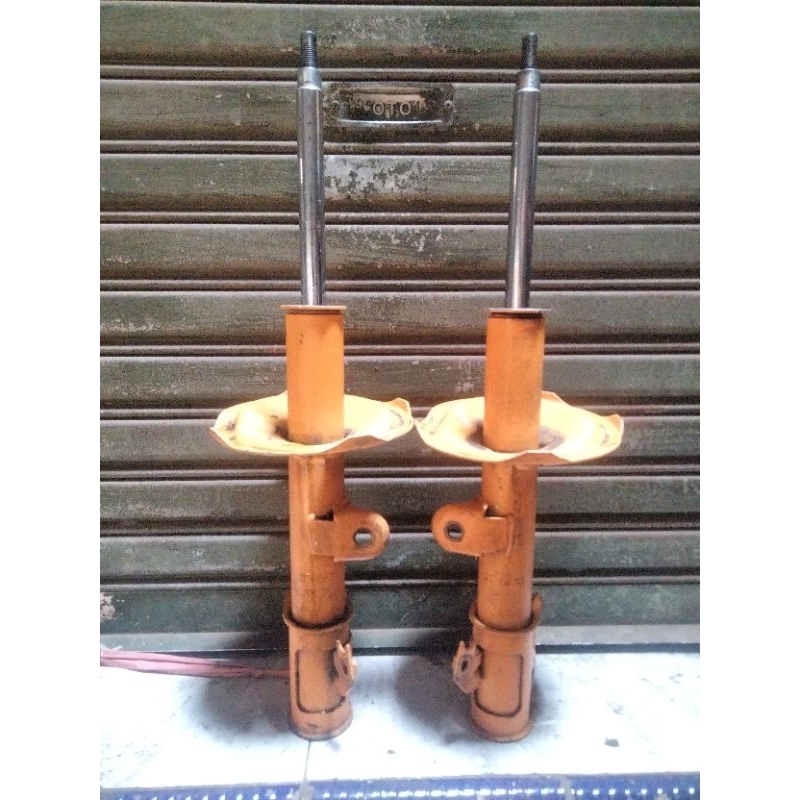 Jual Shock Breaker Toyota Avanza Depan Ultra KAYABA Original | Shopee ...