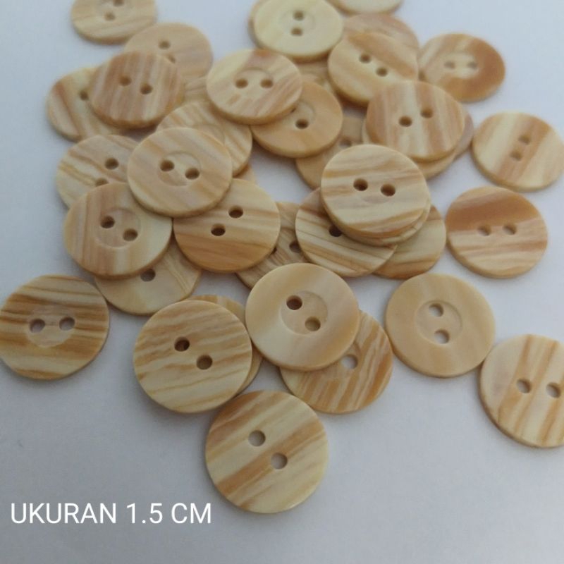 Jual 144 Pcs Kancing Baju hias Datar Ukuran 1.5 cm Motif Kayu | Shopee ...