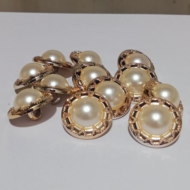 Jual Kancing Jamur Mutiara/ Kancing Gamis/Tunik Motif Bunga | Shopee ...