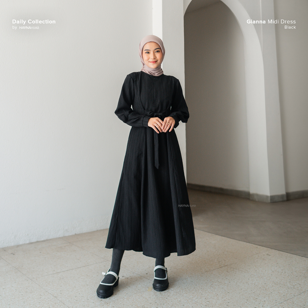 Jual HAYNA Gianna Midi Dress (Black) - Daily Dress Busui Friendly Gamis ...