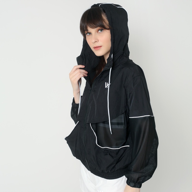 Jual VEAR - RunFree Windbreaker Jacket | Shopee Indonesia
