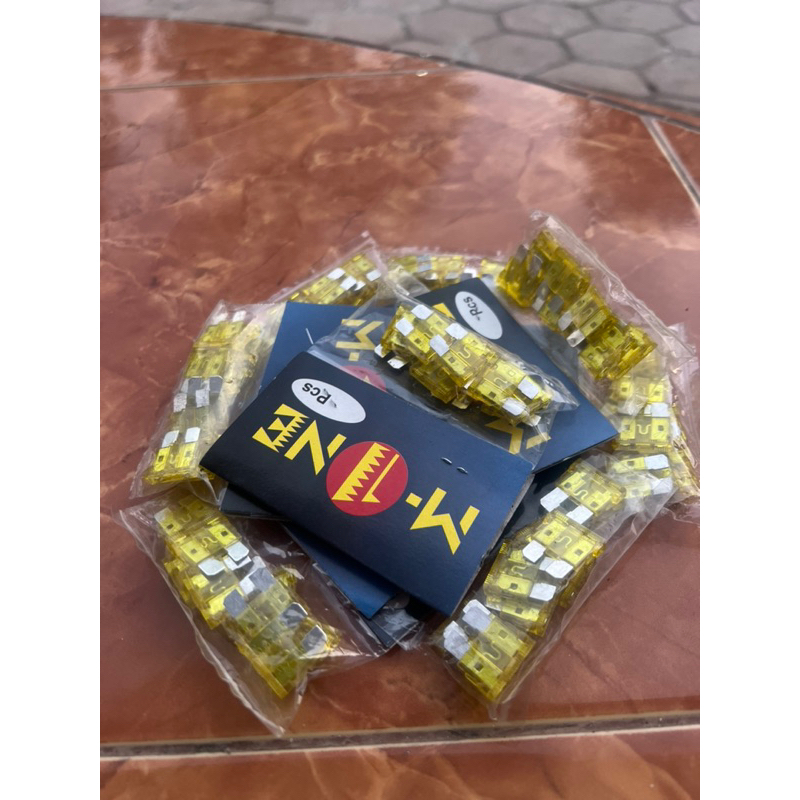 Jual Sekring motor 20 A pnp all motor antisipasi konslet/pemutus arus ...