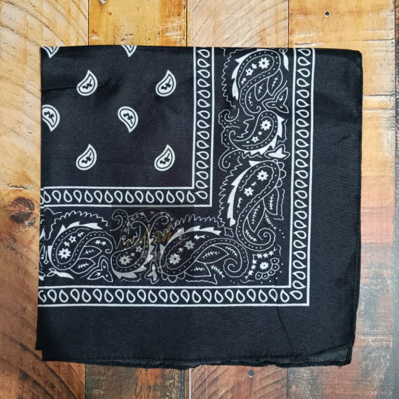 Jual SLAYER BANDANA SYAL MULTIFUNGSI#SLAYER MOTIF BATIK UKURAN 53X53 ...