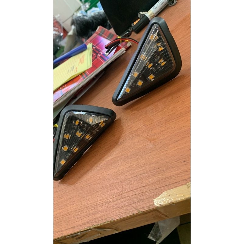 Jual SEPASANG LAMPU SEIN TEMPEL SEN TEMPEL SEGITIGA LED UNIVERSAL BUAT R15 V2 V3 NINJA CBR CB150 ...